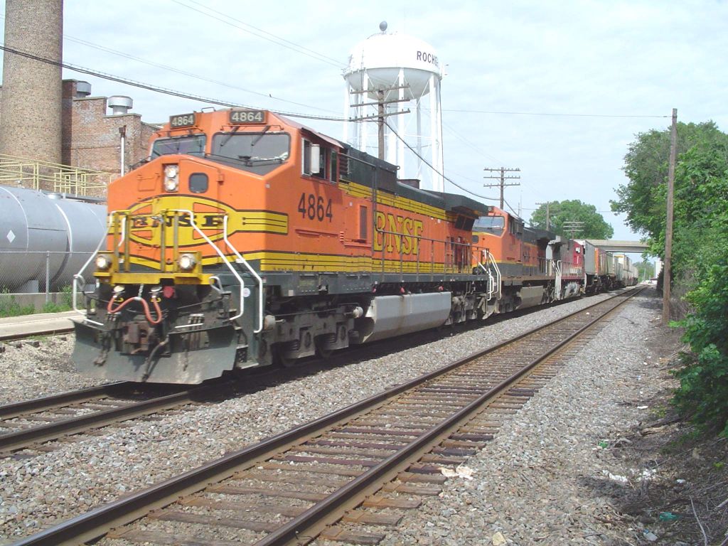 BNSF 4864